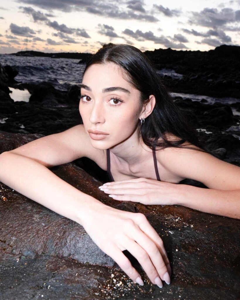 Anice lancia un "Mayday", il suo nuovo singolo - Cromosomi